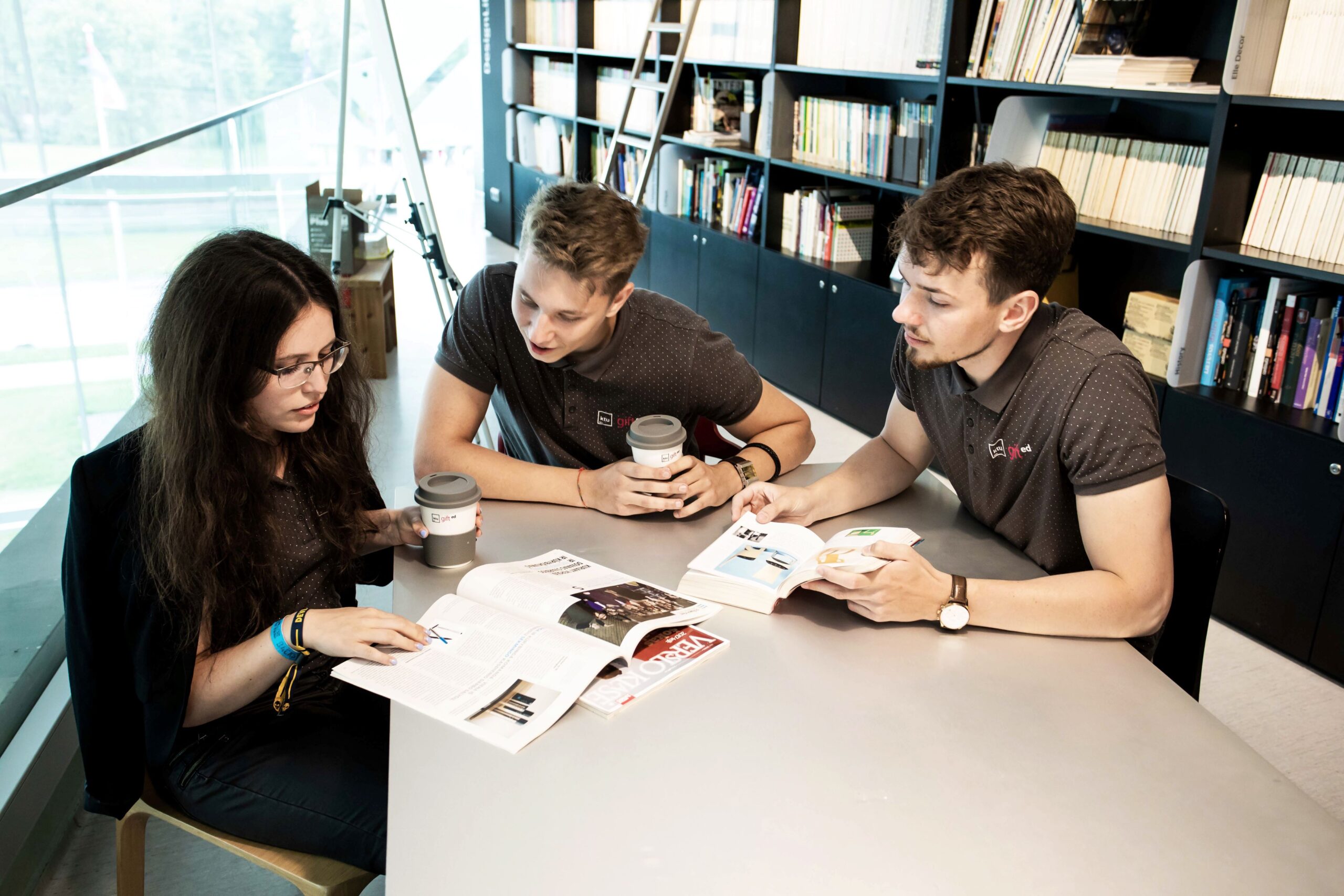 Business education expert: young generation is different now - Kaunas ...